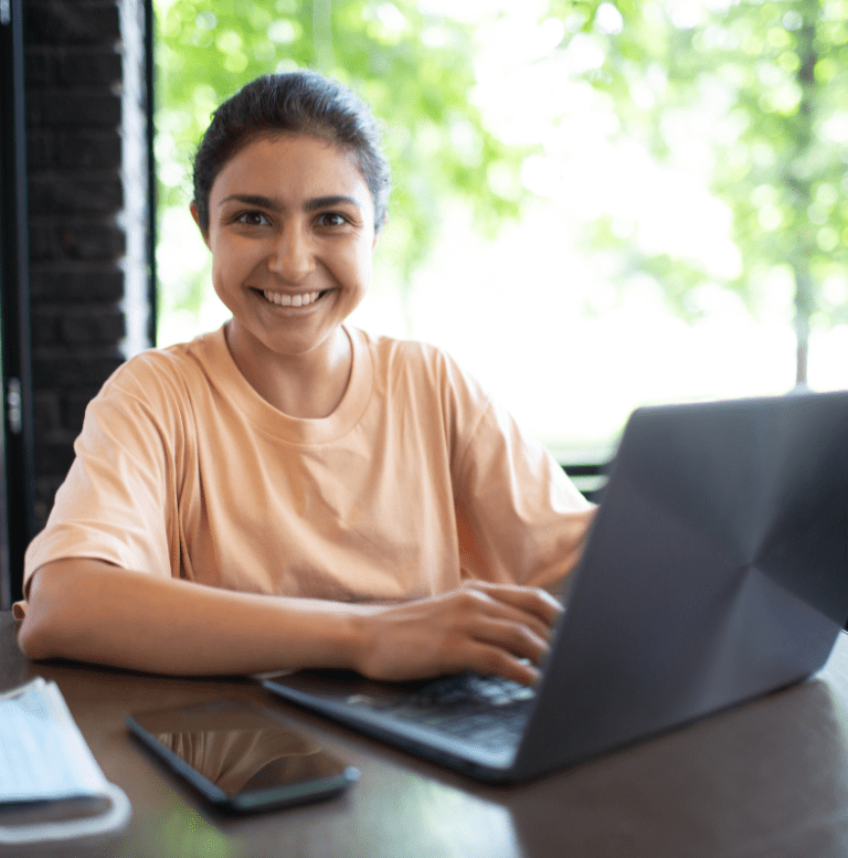 Shopify India Dropshipping: Top 12 Compatible Suppliers & Apps